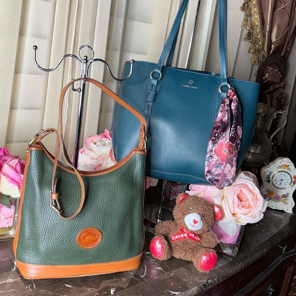 Dooney and Bourke and Nanotto looper | Bags | Dooney Bourke Nanotte ...